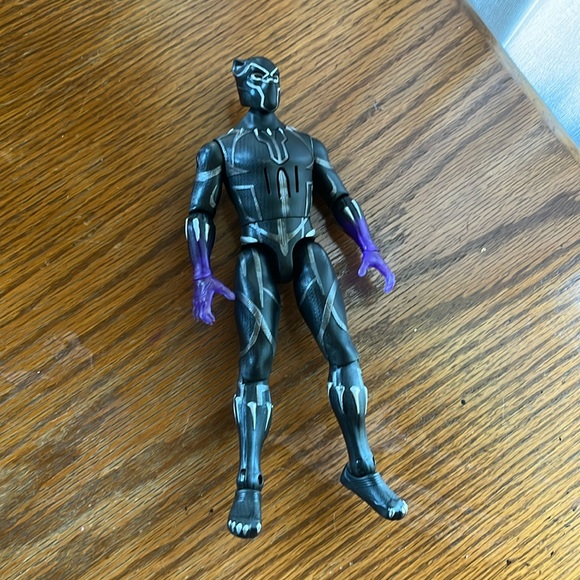Marvel | Toys | Black Panther Action Figure 1 Inches Tall Blackpanther ...